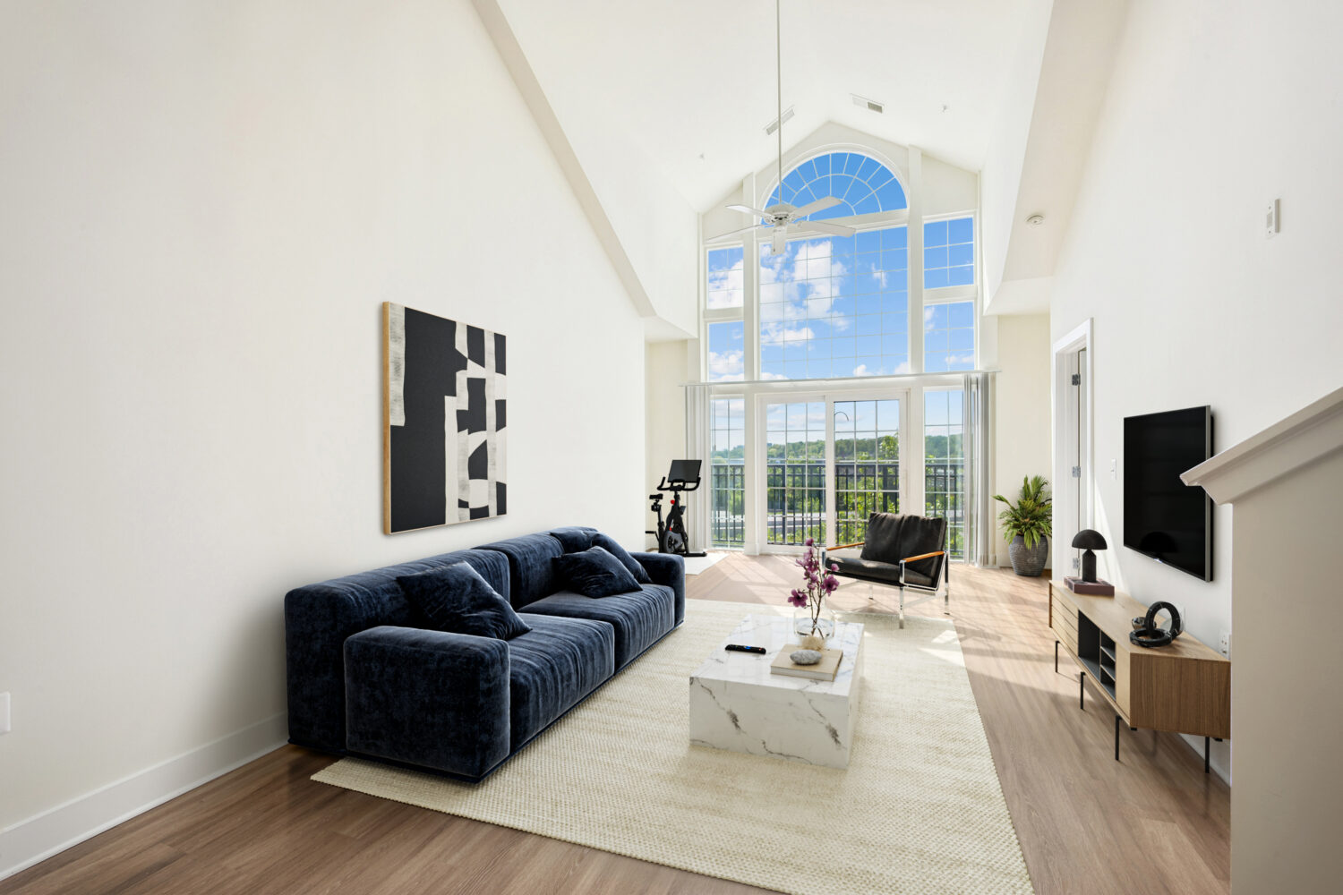 Luxury Apartments in Arlington VA | Bell Arlington Ridge